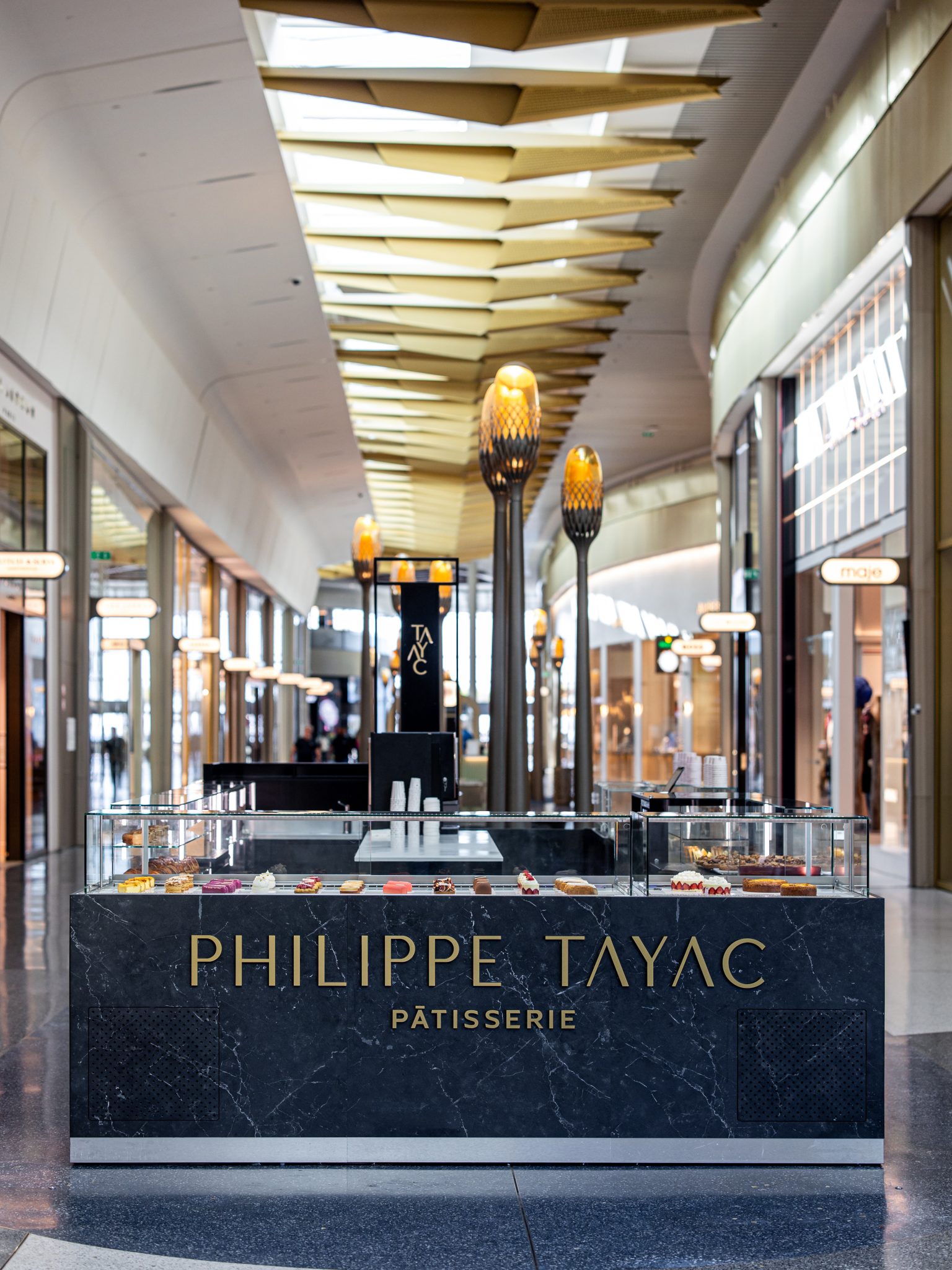 Boutiques | Philippe Tayac